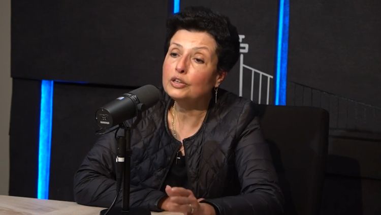 Dr. Hossó Andrea életrajz - infok itt!