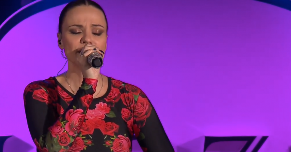 Péter Szabó Szilvia – Ha én rózsa volnék